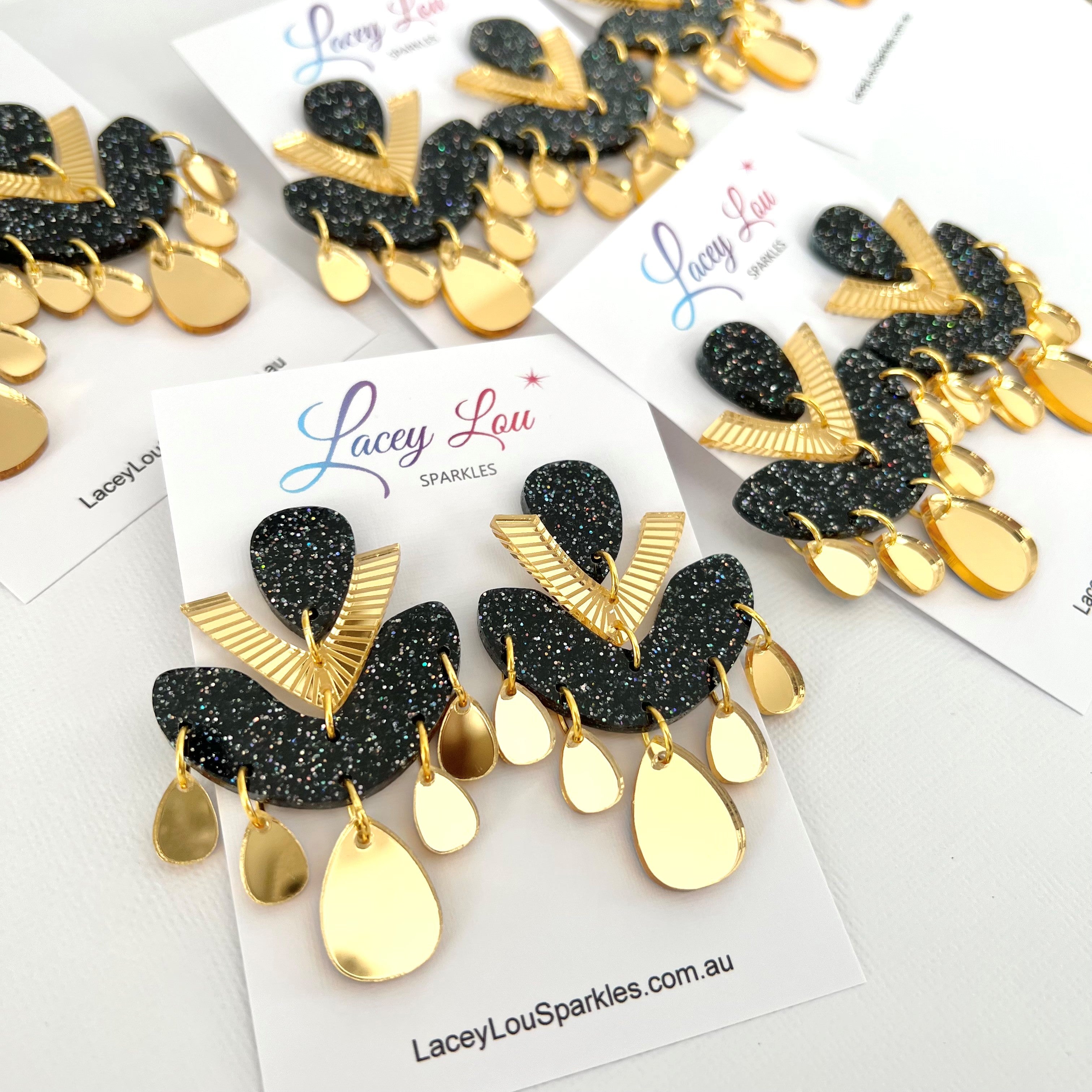 ALL DANGLES – Lacey Lou Sparkles